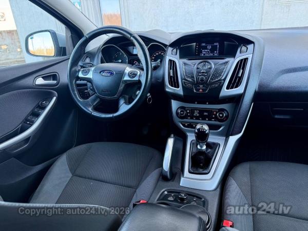 Pelēks Ford Focus 2013 Tallina, ar dzinēja tilpumu 1.60 L un nobraukumu 257 tūkst. km par 4990 €, foto 10 vietnē AUTOMOTO.COM.LV