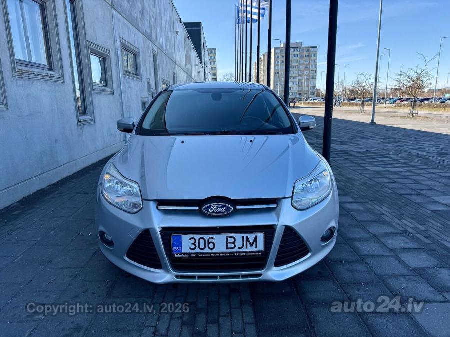 Pelēks Ford Focus 2013 Tallina, ar dzinēja tilpumu 1.60 L un nobraukumu 257 tūkst. km par 4990 €, foto 3 vietnē AUTOMOTO.COM.LV