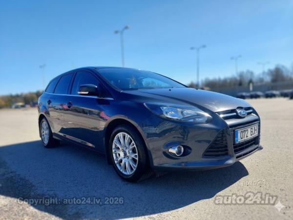 Pelēks Ford Focus 2013 Tallina, ar dzinēja tilpumu 1.60 L un nobraukumu 141 tūkst. km par 4200 €, foto 1 vietnē AUTOMOTO.COM.LV