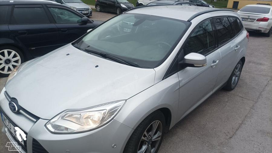 Pelēks Ford Focus 2013 Klaipėda, ar dzinēja tilpumu 1.00 L un nobraukumu 170 tūkst. km par 2100 €, foto 1 vietnē AUTOMOTO.COM.LV