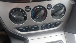 Pelēks Ford Focus 2013 Klaipėda, ar dzinēja tilpumu 1.00 L un nobraukumu 170 tūkst. km par 2100 €, foto 5 vietnē AUTOMOTO.COM.LV
