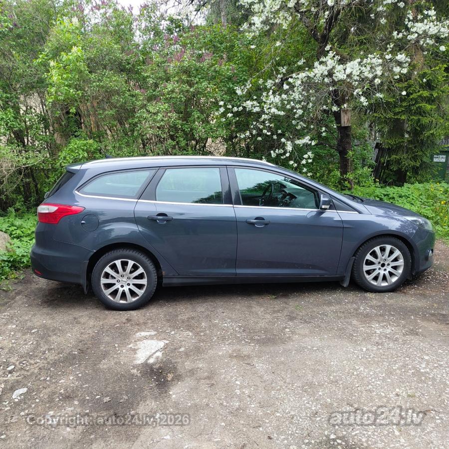Grey Ford Focus 2013 in Tallinn, with an engine capacity of 1.60 L and mileage of 292 thousand km for 4500 €, photo 1 on AUTOMOTO.COM.LV