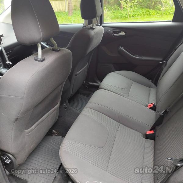 Grey Ford Focus 2013 in Tallinn, with an engine capacity of 1.60 L and mileage of 292 thousand km for 4500 €, photo 6 on AUTOMOTO.COM.LV