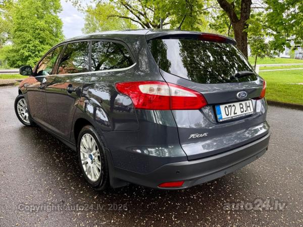 Grey Ford Focus 2013 in Tallinn, with an engine capacity of 1.60 L and mileage of 141 thousand km for 5799 €, photo 3 on AUTOMOTO.COM.LV