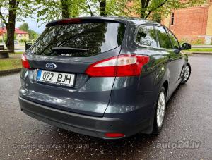 Grey Ford Focus 2013 in Tallinn, with an engine capacity of 1.60 L and mileage of 141 thousand km for 5799 €, photo 5 on AUTOMOTO.COM.LV