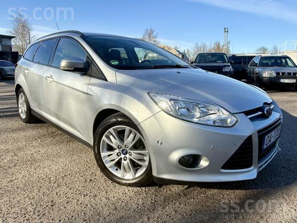 Grey Ford Focus 2013 in Riga, with an engine capacity of 1.60 L and mileage of 0 thousand km for 4550 €, photo 7 on AUTOMOTO.COM.LV