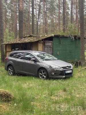 Pelēks Ford Focus 2013 Rīga, ar dzinēja tilpumu 2.00 L un nobraukumu 349 tūkst. km par 3350 €, foto 3 vietnē AUTOMOTO.COM.LV