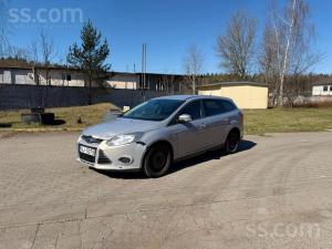 Pelēks Ford Focus 2013 Rīga, ar dzinēja tilpumu 1.60 L un nobraukumu 270 tūkst. km par 1790 €, foto 4 vietnē AUTOMOTO.COM.LV