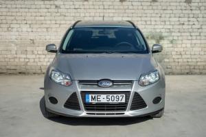 Pelēks Ford Focus 2013 Liepāja, ar dzinēja tilpumu 1.60 L un nobraukumu 255 tūkst. km par 2500 €, foto 12 vietnē AUTOMOTO.COM.LV
