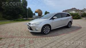 Pelēks Ford Focus 2013 Talsi, ar dzinēja tilpumu 1.60 L un nobraukumu 315 tūkst. km par 4290 €, foto 4 vietnē AUTOMOTO.COM.LV
