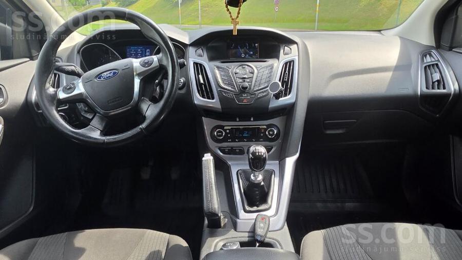 Pelēks Ford Focus 2013 Talsi, ar dzinēja tilpumu 1.60 L un nobraukumu 315 tūkst. km par 4290 €, foto 16 vietnē AUTOMOTO.COM.LV