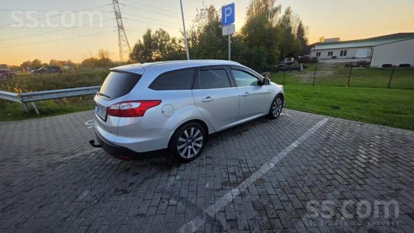Pelēks Ford Focus 2013 Talsi, ar dzinēja tilpumu 1.60 L un nobraukumu 315 tūkst. km par 3800 €, foto 4 vietnē AUTOMOTO.COM.LV