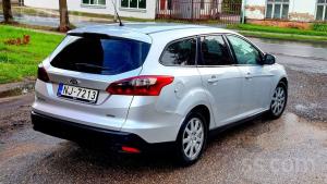 Grey Ford Focus 2013 in Cesis, with an engine capacity of 1.60 L and mileage of 243 thousand km for 2900 €, photo 6 on AUTOMOTO.COM.LV