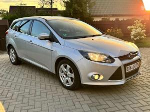 Grey Ford Focus 2013 in Rokiskis, with an engine capacity of 2.00 L and mileage of 318 thousand km for 3450 €, photo  on AUTOMOTO.COM.LV