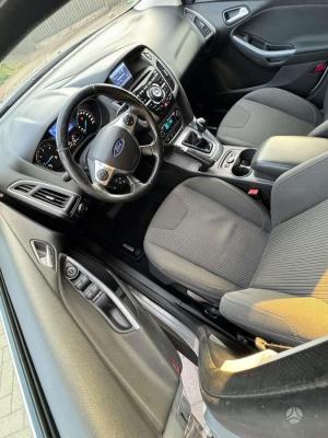 Grey Ford Focus 2013 in Rokiskis, with an engine capacity of 2.00 L and mileage of 318 thousand km for 3450 €, photo 10 on AUTOMOTO.COM.LV