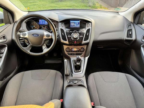Pelēks Ford Focus 2013 Rokiškis, ar dzinēja tilpumu 2.00 L un nobraukumu 318 tūkst. km par 3450 €, foto 10 vietnē AUTOMOTO.COM.LV
