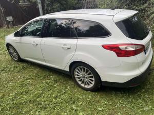 Grey Ford Focus 2013 in Vilnius, with an engine capacity of 2.00 L and mileage of 277 thousand km for 2200 €, photo 5 on AUTOMOTO.COM.LV