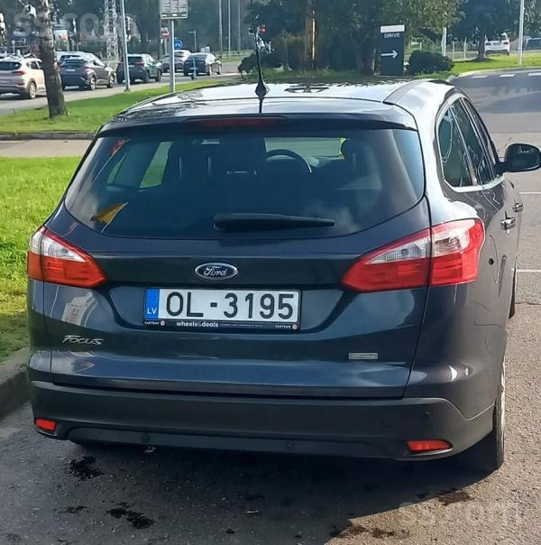 Grey Ford Focus 2013 in Riga, with an engine capacity of 1.60 L and mileage of 280 thousand km for 3200 €, photo 8 on AUTOMOTO.COM.LV