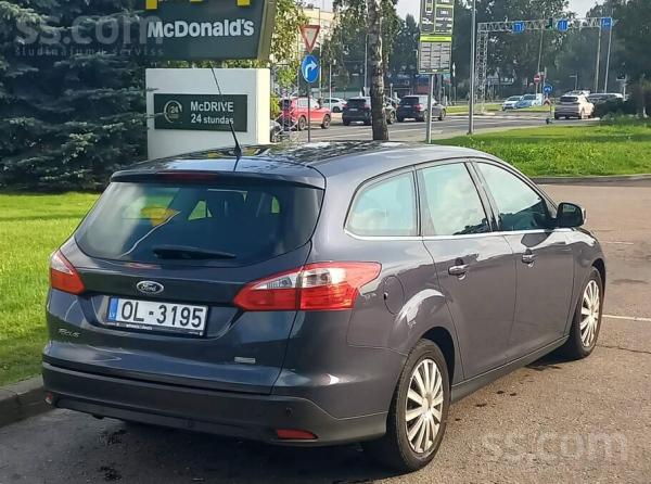 Grey Ford Focus 2013 in Riga, with an engine capacity of 1.60 L and mileage of 280 thousand km for 3200 €, photo 9 on AUTOMOTO.COM.LV