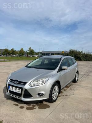 Pelēks Ford Focus 2013 Liepāja, ar dzinēja tilpumu 1.60 L un nobraukumu 196 tūkst. km par 4500 €, foto  vietnē AUTOMOTO.COM.LV