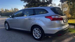 Pelēks Ford Focus 2013 Utena, ar dzinēja tilpumu 1.00 L un nobraukumu 247 tūkst. km par 2650 €, foto 16 vietnē AUTOMOTO.COM.LV