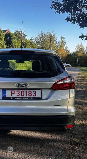Pelēks Ford Focus 2013 Utena, ar dzinēja tilpumu 1.00 L un nobraukumu 247 tūkst. km par 2650 €, foto 18 vietnē AUTOMOTO.COM.LV