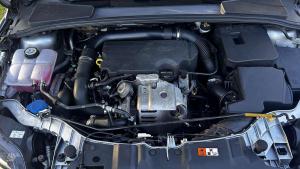 Pelēks Ford Focus 2013 Utena, ar dzinēja tilpumu 1.00 L un nobraukumu 247 tūkst. km par 2650 €, foto 28 vietnē AUTOMOTO.COM.LV