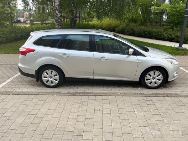 Grey Ford Focus 2014 in Riga, with an engine capacity of 1.60 L and mileage of 187 thousand km for 3450 €, photo 3 on AUTOMOTO.COM.LV