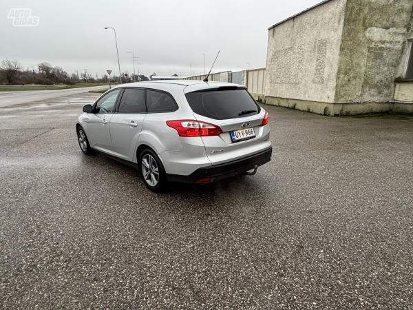 Grey Ford Focus 2014 in Kaunas, with an engine capacity of 1.00 L and mileage of 300 thousand km for 2800 €, photo 5 on AUTOMOTO.COM.LV