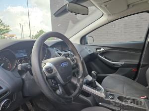Pelēks Ford Focus 2014 Cēsis, ar dzinēja tilpumu 1.00 L un nobraukumu 310 tūkst. km par 2800 €, foto 10 vietnē AUTOMOTO.COM.LV