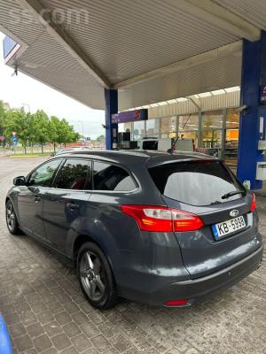 Grey Ford Focus 2014 in Jelgava, with an engine capacity of 2.00 L and mileage of 315 thousand km for 3900 €, photo 5 on AUTOMOTO.COM.LV
