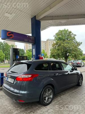 Grey Ford Focus 2014 in Jelgava, with an engine capacity of 2.00 L and mileage of 315 thousand km for 3900 €, photo 7 on AUTOMOTO.COM.LV