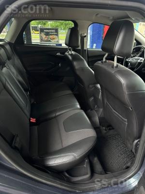 Grey Ford Focus 2014 in Jelgava, with an engine capacity of 2.00 L and mileage of 315 thousand km for 3900 €, photo 9 on AUTOMOTO.COM.LV