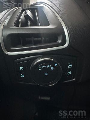 Grey Ford Focus 2014 in Jelgava, with an engine capacity of 2.00 L and mileage of 315 thousand km for 3900 €, photo 15 on AUTOMOTO.COM.LV