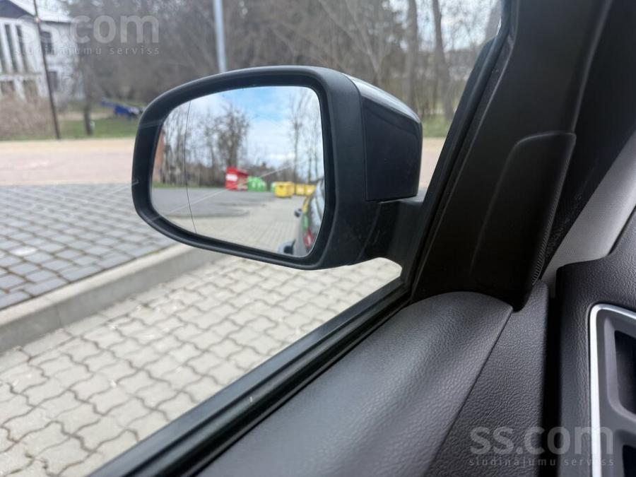 Grey Ford Focus 2014 in Saldus, with an engine capacity of 1.60 L and mileage of 252 thousand km for 4440 €, photo 24 on AUTOMOTO.COM.LV