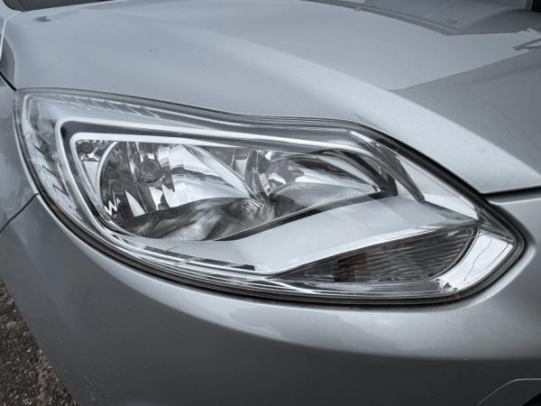 Pelēks Ford Focus 2014 Rīga, ar dzinēja tilpumu 1.00 L un nobraukumu 172 tūkst. km par 4390 €, foto 10 vietnē AUTOMOTO.COM.LV
