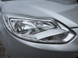 Grey Ford Focus 2014 in Riga, with an engine capacity of 1.00 L and mileage of 172 thousand km for 4390 €, photo 11 on AUTOMOTO.COM.LV
