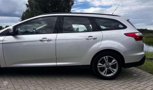 Pelēks Ford Focus 2014 Utena, ar dzinēja tilpumu 1.00 L un nobraukumu 246 tūkst. km par 2950 €, foto 12 vietnē AUTOMOTO.COM.LV