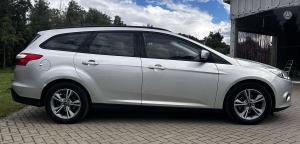 Pelēks Ford Focus 2014 Utena, ar dzinēja tilpumu 1.00 L un nobraukumu 246 tūkst. km par 2950 €, foto 16 vietnē AUTOMOTO.COM.LV