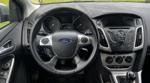 Pelēks Ford Focus 2014 Utena, ar dzinēja tilpumu 1.00 L un nobraukumu 246 tūkst. km par 2950 €, foto 22 vietnē AUTOMOTO.COM.LV