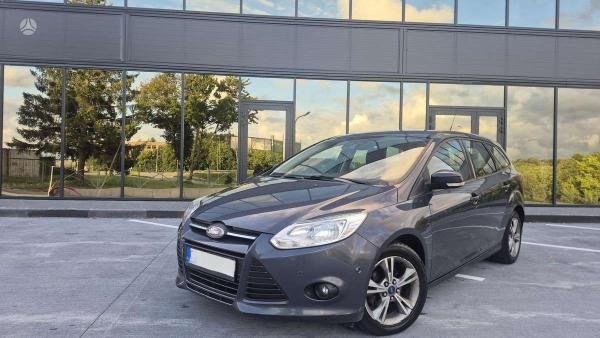 Grey Ford Focus 2014 in Klaipeda, with an engine capacity of 1.00 L and mileage of 278 thousand km for 2200 €, photo 1 on AUTOMOTO.COM.LV
