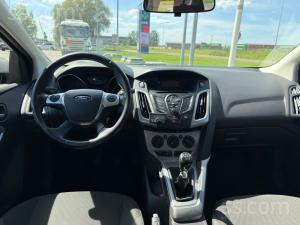 Pelēks Ford Focus 2014 Rīga, ar dzinēja tilpumu 1.60 L un nobraukumu 232 tūkst. km par 2600 €, foto 5 vietnē AUTOMOTO.COM.LV