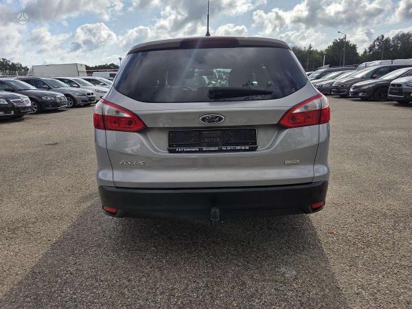 Grey Ford Focus 2014 in Marijampole, with an engine capacity of 1.56 L and mileage of 248 thousand km for 3300 €, photo 5 on AUTOMOTO.COM.LV