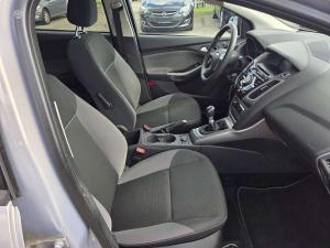 Grey Ford Focus 2014 in Marijampole, with an engine capacity of 1.56 L and mileage of 248 thousand km for 3300 €, photo 15 on AUTOMOTO.COM.LV