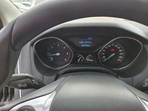Grey Ford Focus 2014 in Marijampole, with an engine capacity of 1.56 L and mileage of 248 thousand km for 3300 €, photo 18 on AUTOMOTO.COM.LV