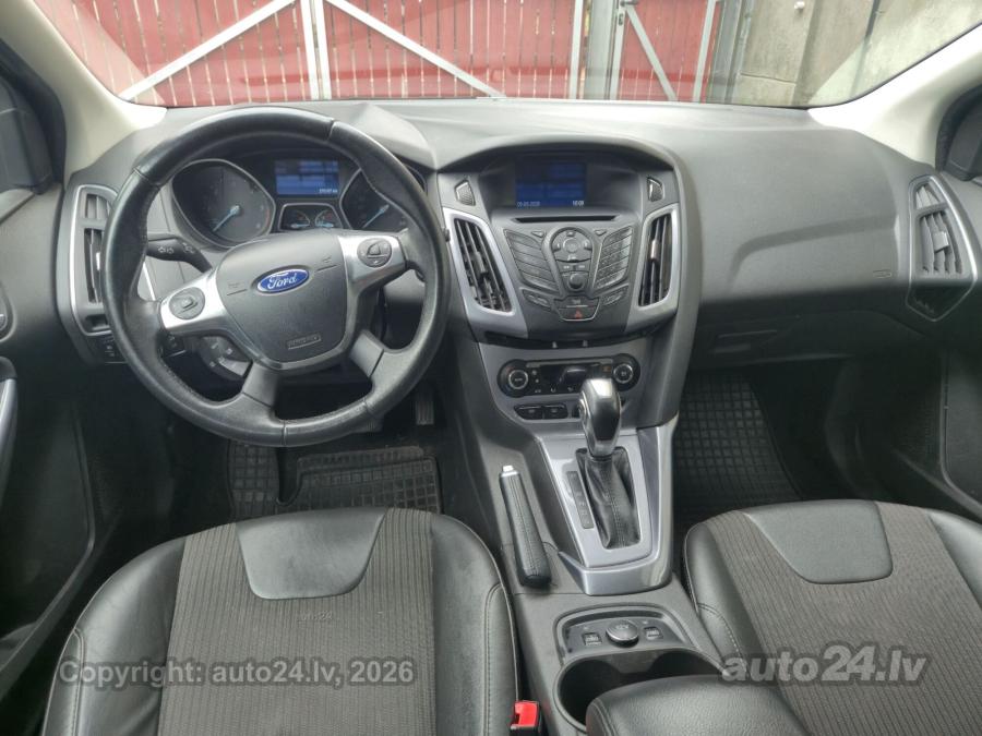 Grey Ford Focus 2014 in Tallinn, with an engine capacity of 2.00 L and mileage of 276 thousand km for 1500 €, photo 8 on AUTOMOTO.COM.LV