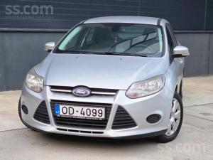 Pelēks Ford Focus 2014 Rīga, ar dzinēja tilpumu 1.60 L un nobraukumu 236 tūkst. km par 2990 €, foto 8 vietnē AUTOMOTO.COM.LV