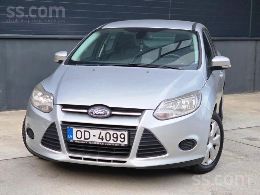 Pelēks Ford Focus 2014 Rīga, ar dzinēja tilpumu 1.60 L un nobraukumu 236 tūkst. km par 2990 €, foto 8 vietnē AUTOMOTO.COM.LV
