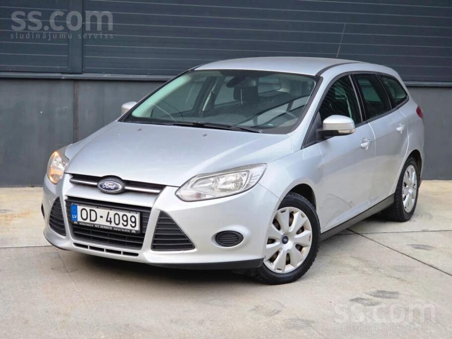 Pelēks Ford Focus 2014 Rīga, ar dzinēja tilpumu 1.60 L un nobraukumu 236 tūkst. km par 2990 €, foto 9 vietnē AUTOMOTO.COM.LV