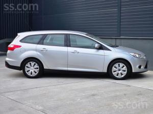 Pelēks Ford Focus 2014 Rīga, ar dzinēja tilpumu 1.60 L un nobraukumu 236 tūkst. km par 2990 €, foto 16 vietnē AUTOMOTO.COM.LV